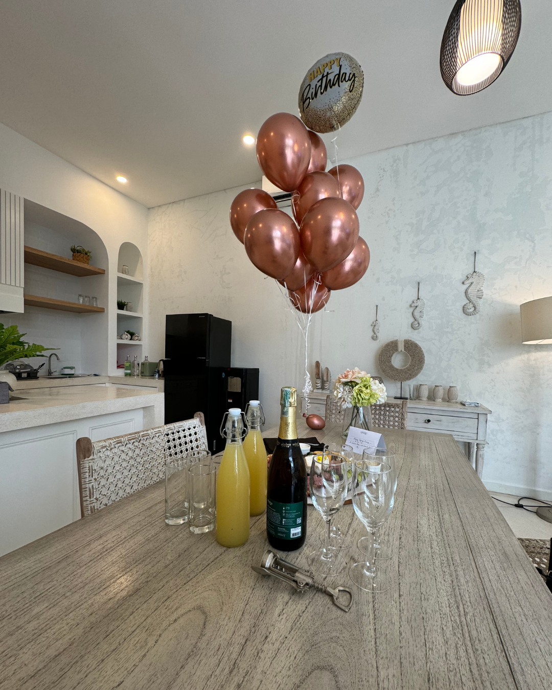 helium table balloons